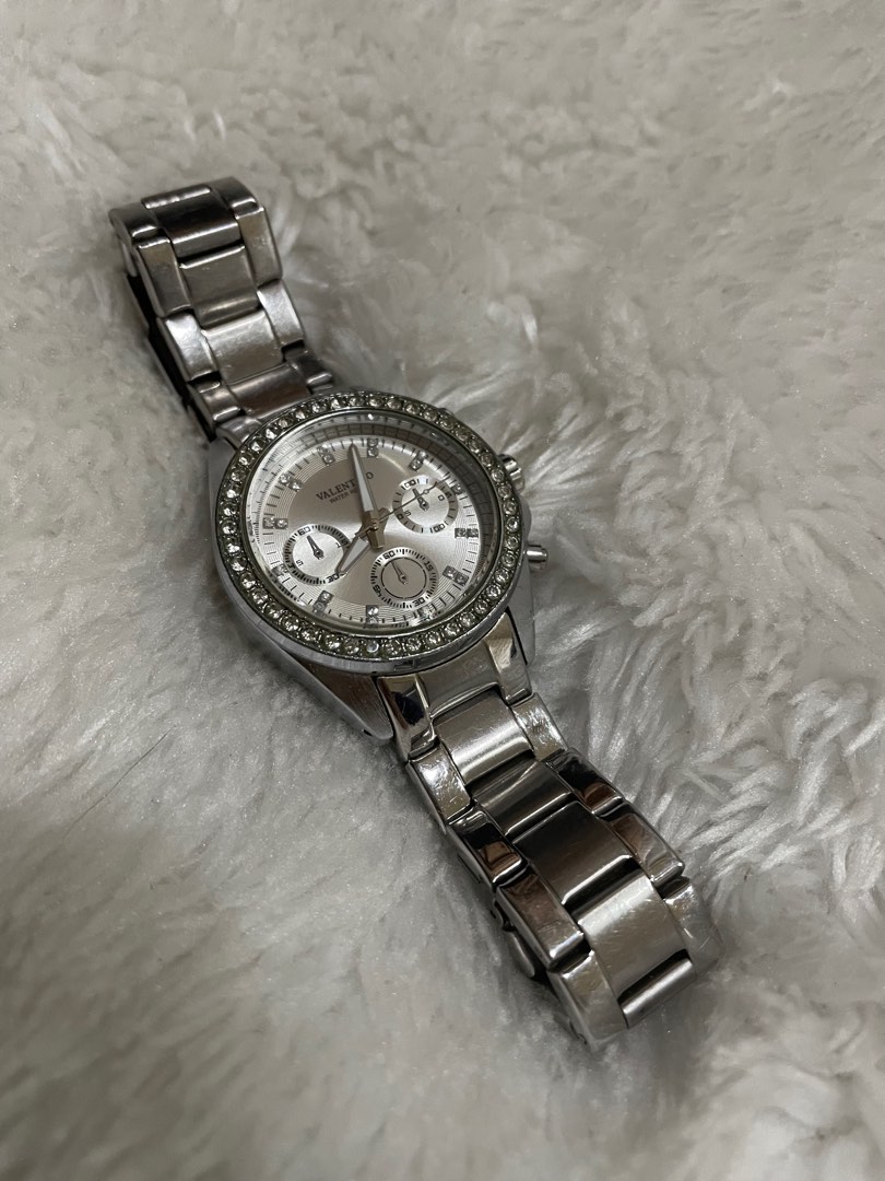 Valentino Watch, Women's Fashion, Watches & Accessories, Watches on ...
