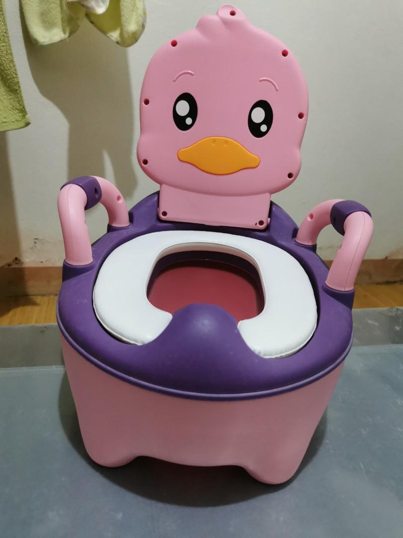 Very cute potty trainer, Babies & Kids, Bathing & Changing, Toilet ...