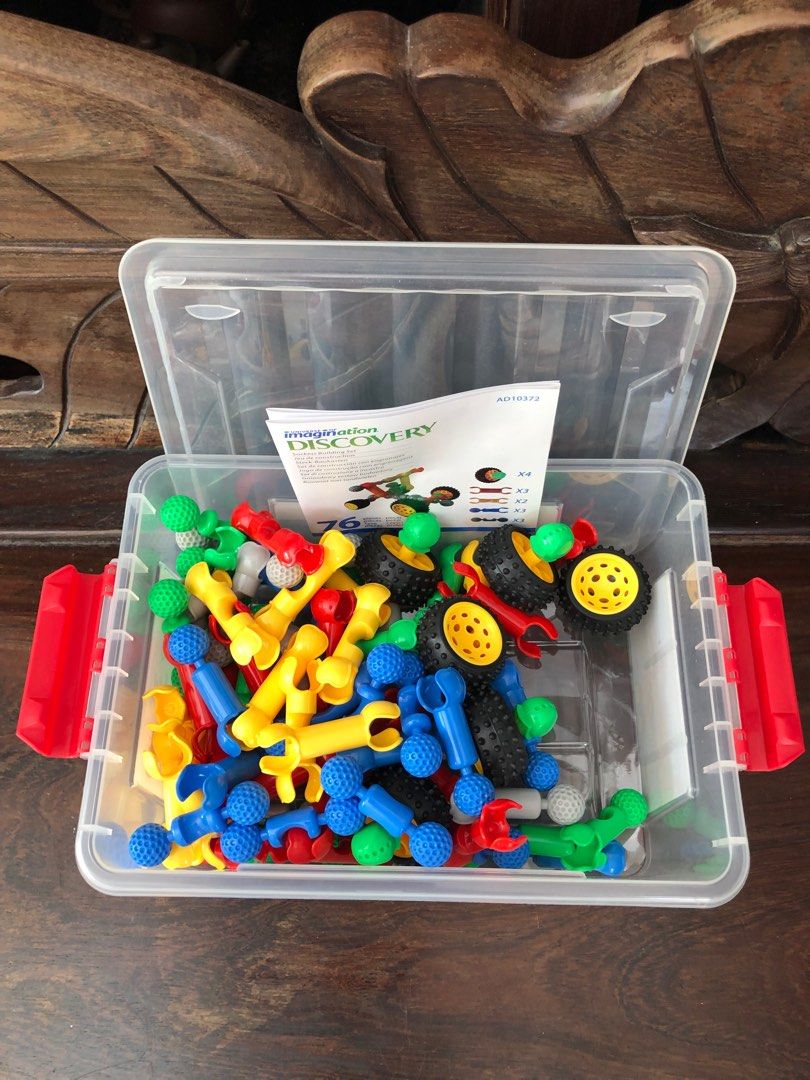 76 Discovery Toys R Us Socket Building Game, Hobbies & Toys, Toys ...