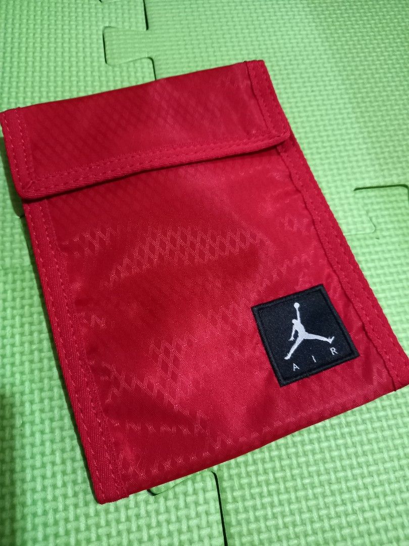 Air Jordan Tri-Fold Wallet Sling Pouch (Gym Red)(9A0325-R78), Women's ...
