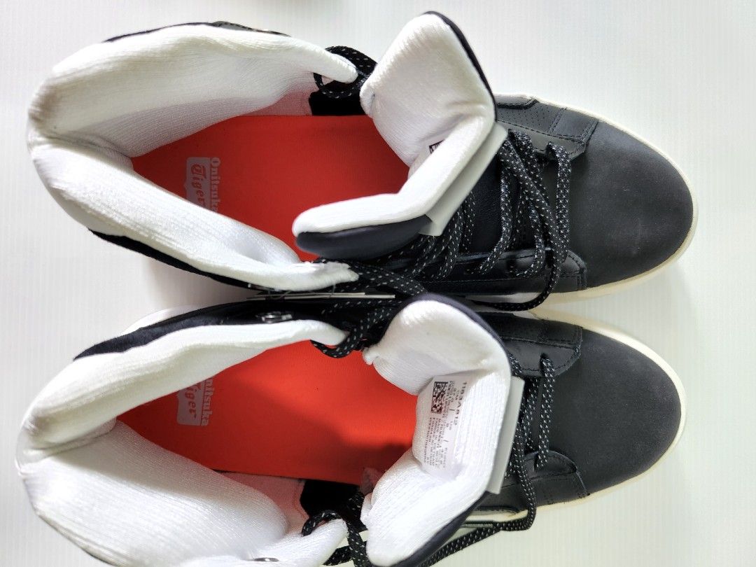 Authentic Onitsuka Tiger Boots Sneakers US9, Men's Fashion, Footwear ...