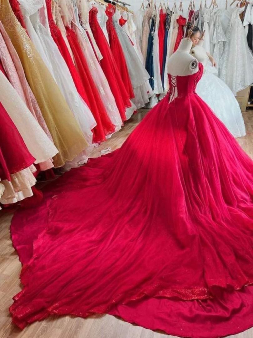 Beautiful Red Gown for Debut For Sale, Women's Fashion, Dresses & Sets ...
