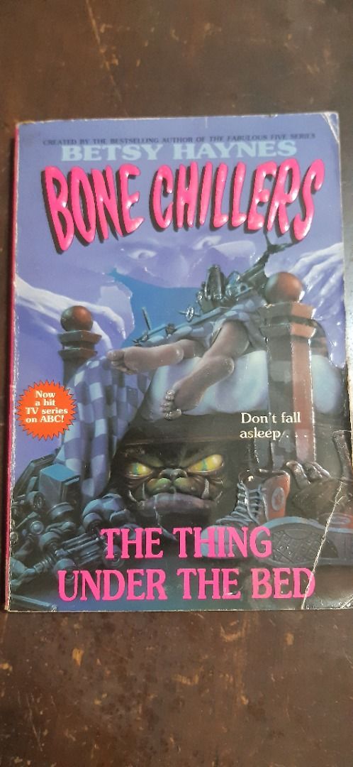 Bone Chillers The Thing Under the Bed Betsy Hanes, Hobbies & Toys ...