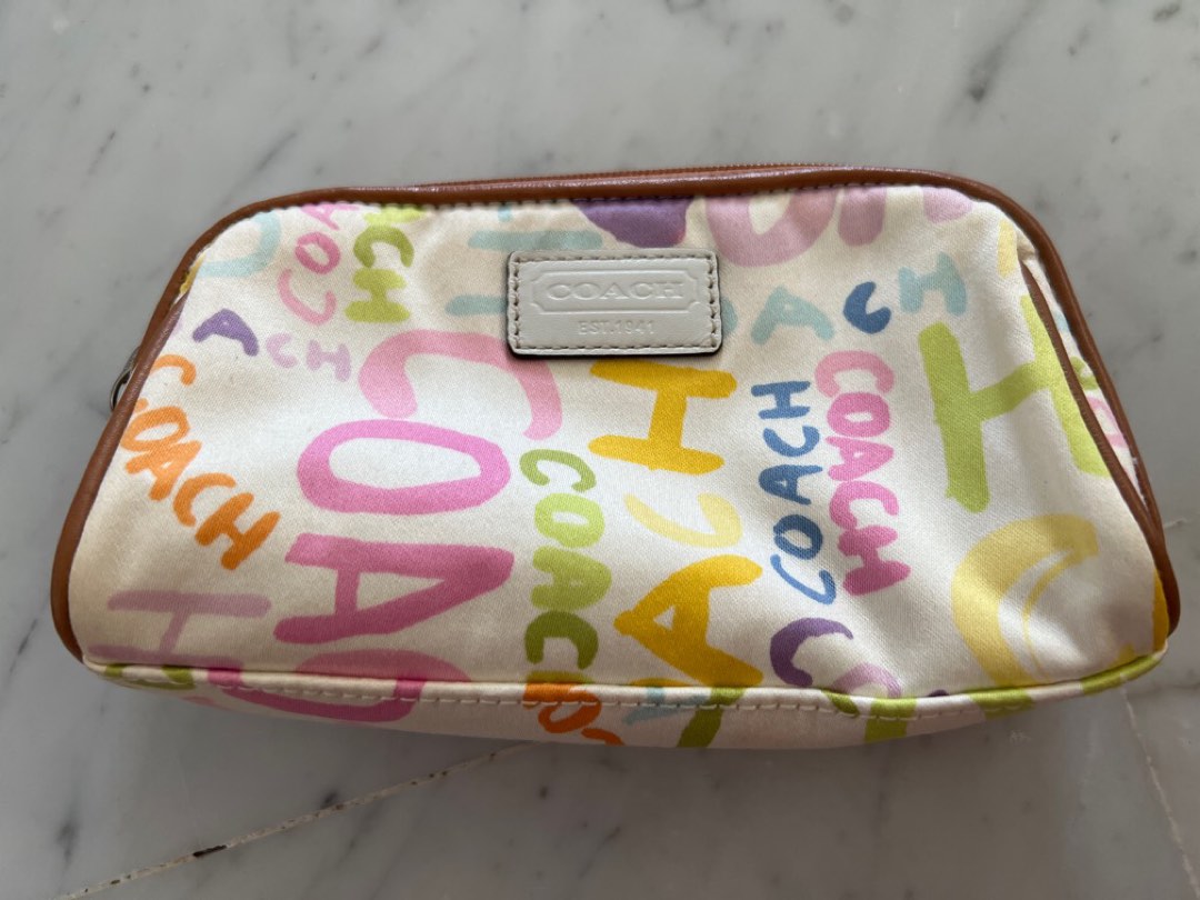 Coach Pouch, Women's Fashion, Bags & Wallets, Purses & Pouches on Carousell
