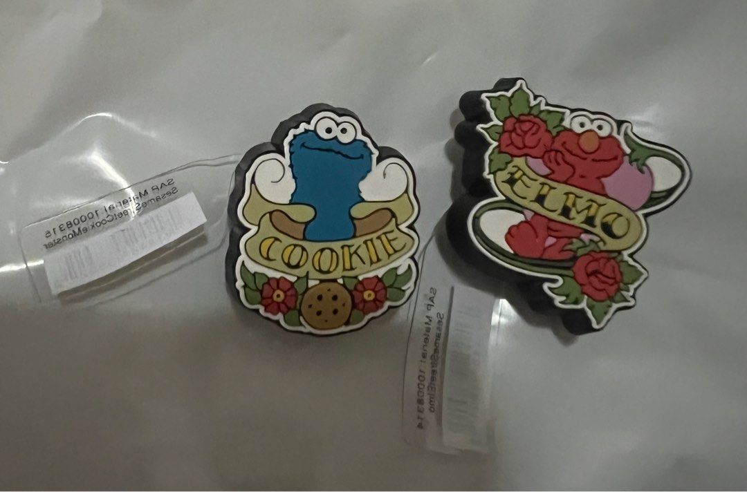 Crocs Jibbitz Cookie Monster & Elmo, Women's Fashion, Footwear ...