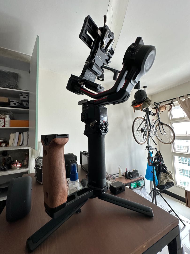 DJI Ronin RS2 Pro (Freebies Include Ready To Shoot), Photography, Video ...