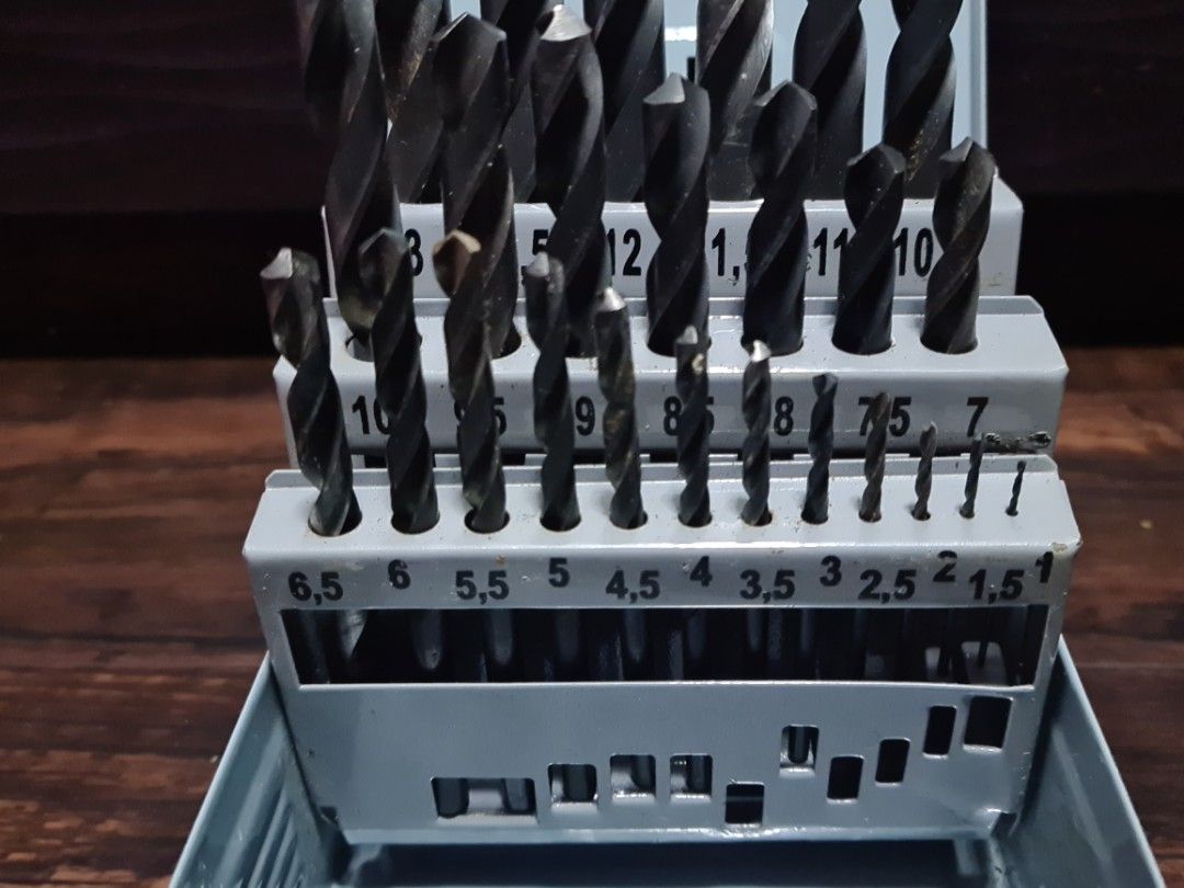 Drill bit set, Furniture & Home Living, Home Improvement & Organisation ...