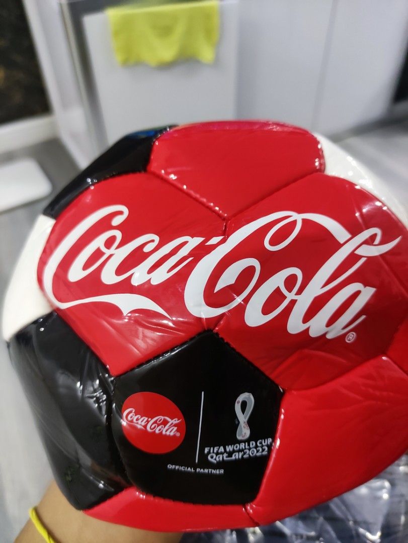 Football coca-cola FIFA WORLD CUP 2022, Sports Equipment, Sports ...