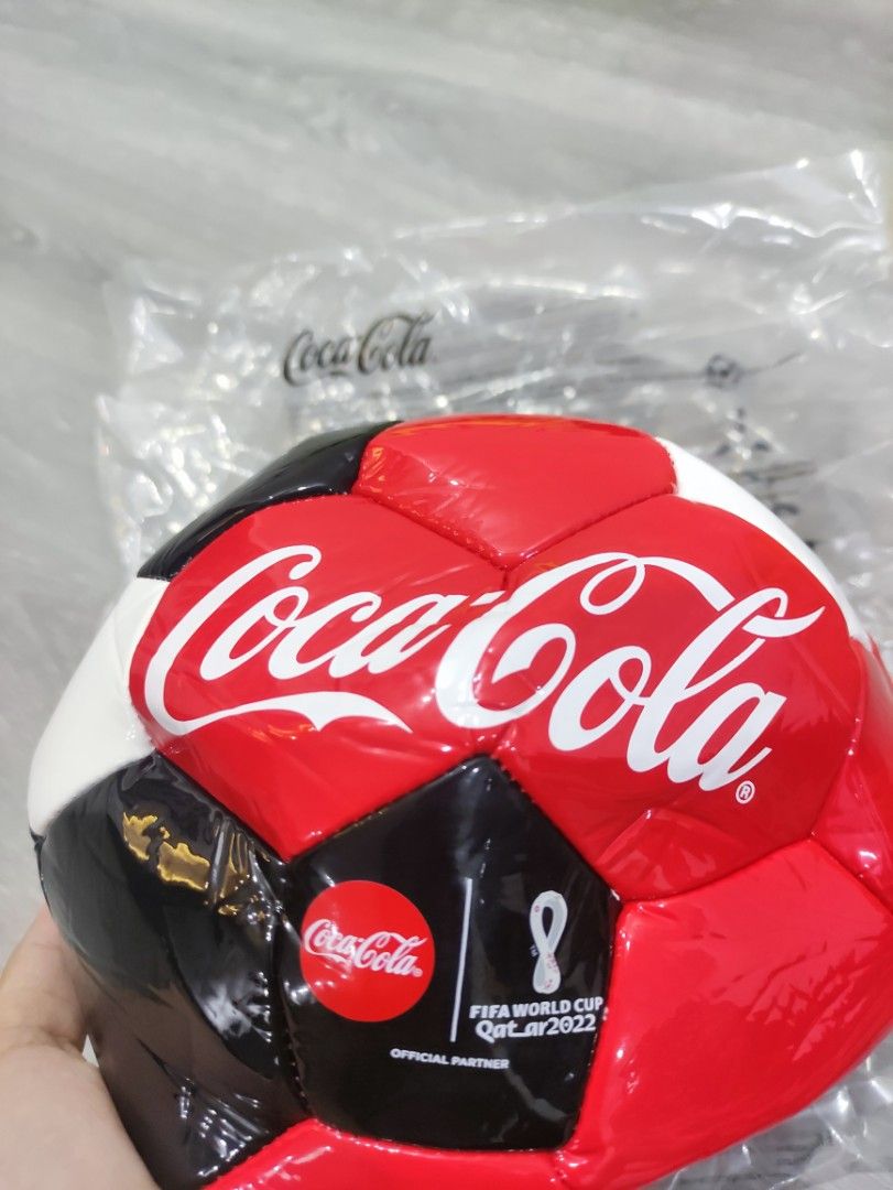 Football coca-cola FIFA WORLD CUP 2022, Sports Equipment, Sports ...