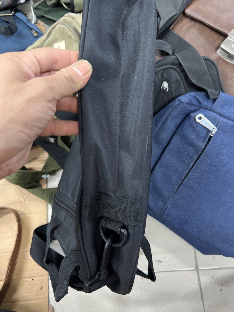 FREE POS MEN SLING BAG BLACK COLOR 2B 74, Men's Fashion, Bags, Sling ...