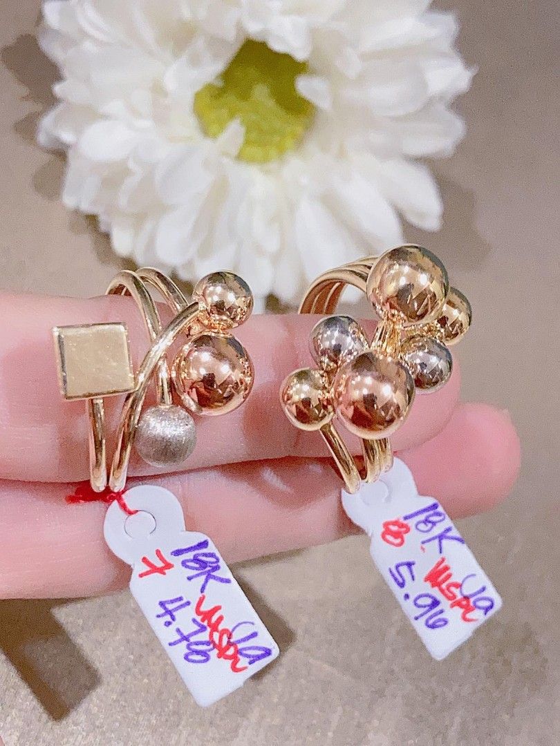 Geometric designed rings 18k Japan Gold, Women's Fashion, Jewelry & Organizers, Rings on Carousell