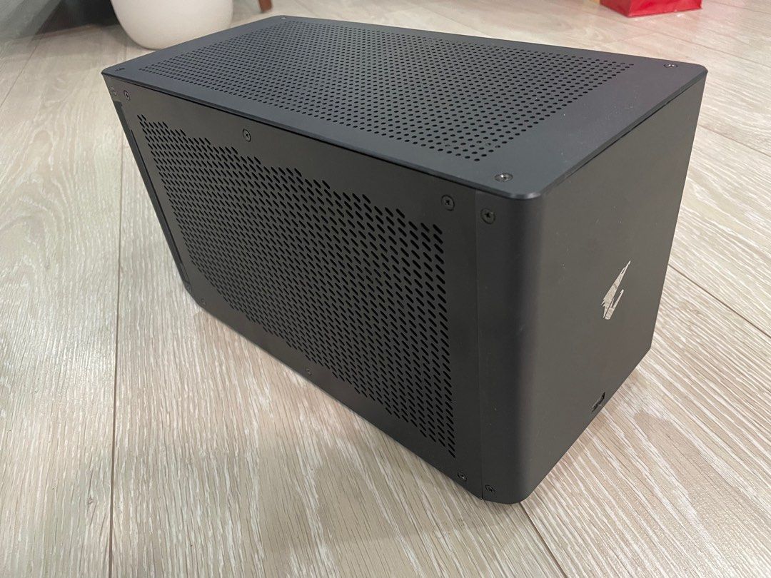 Gigabyte AORUS RTX 3090 GAMING BOX Thunderbolt Egpu, Computers & Tech ...