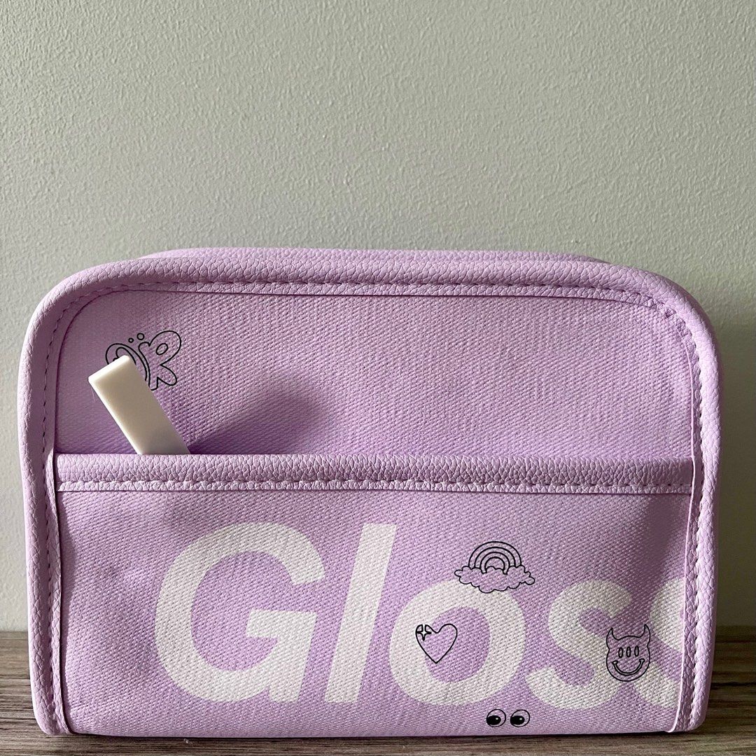Glossier x Olivia Rodrigo Mini Beauty Bag, Women's Fashion, Bags ...