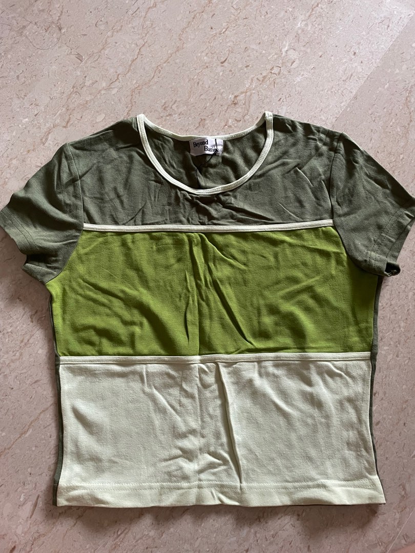 Green Top, Women's Fashion, Tops, Blouses on Carousell