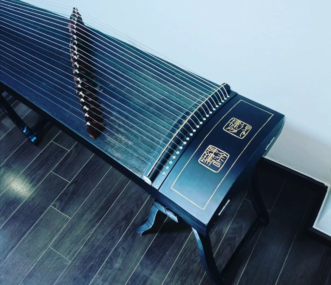 Guzheng, Hobbies & Toys, Music & Media, Musical Instruments on Carousell