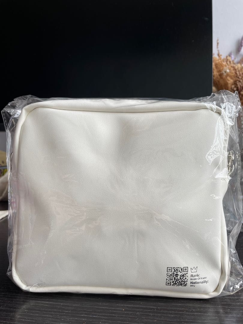 Hapa Kristin Bag Pouch Sling bag, Women's Fashion, Bags & Wallets ...