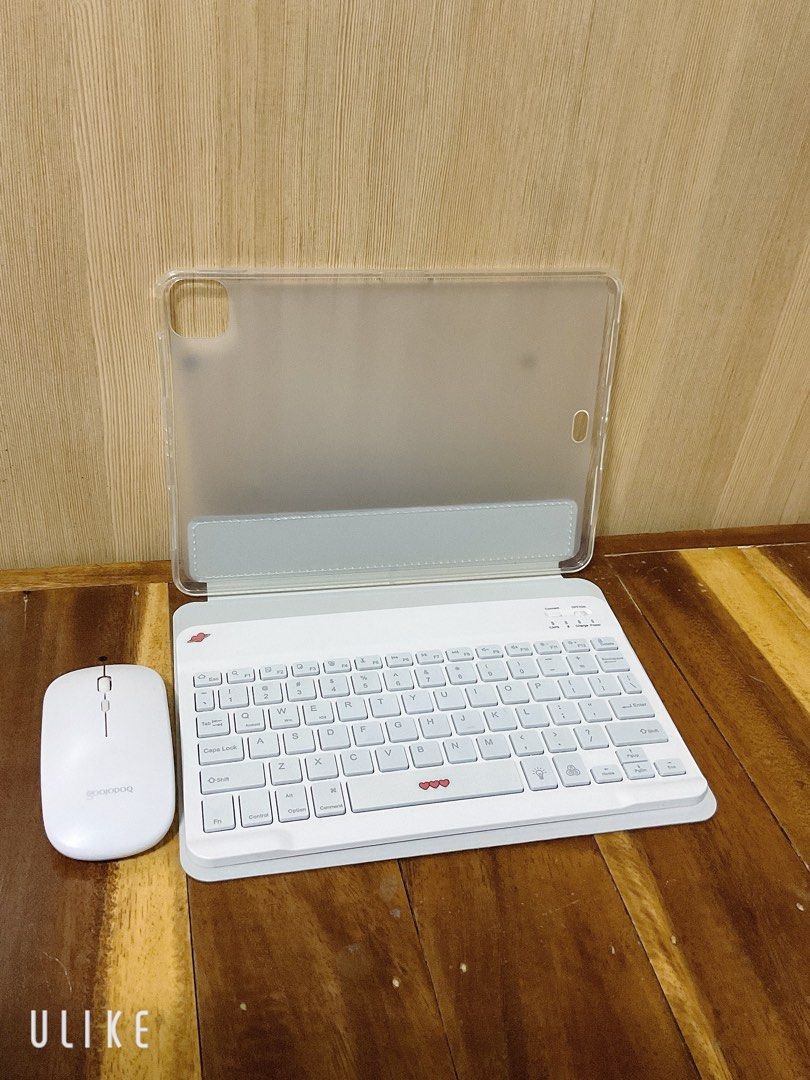 Goojodoq Ipad with keyboard and mouse set, Mobile Phones & Gadgets ...