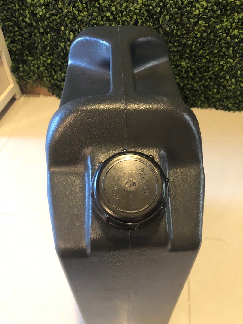 Large Jerry Can, Car Accessories, Accessories on Carousell