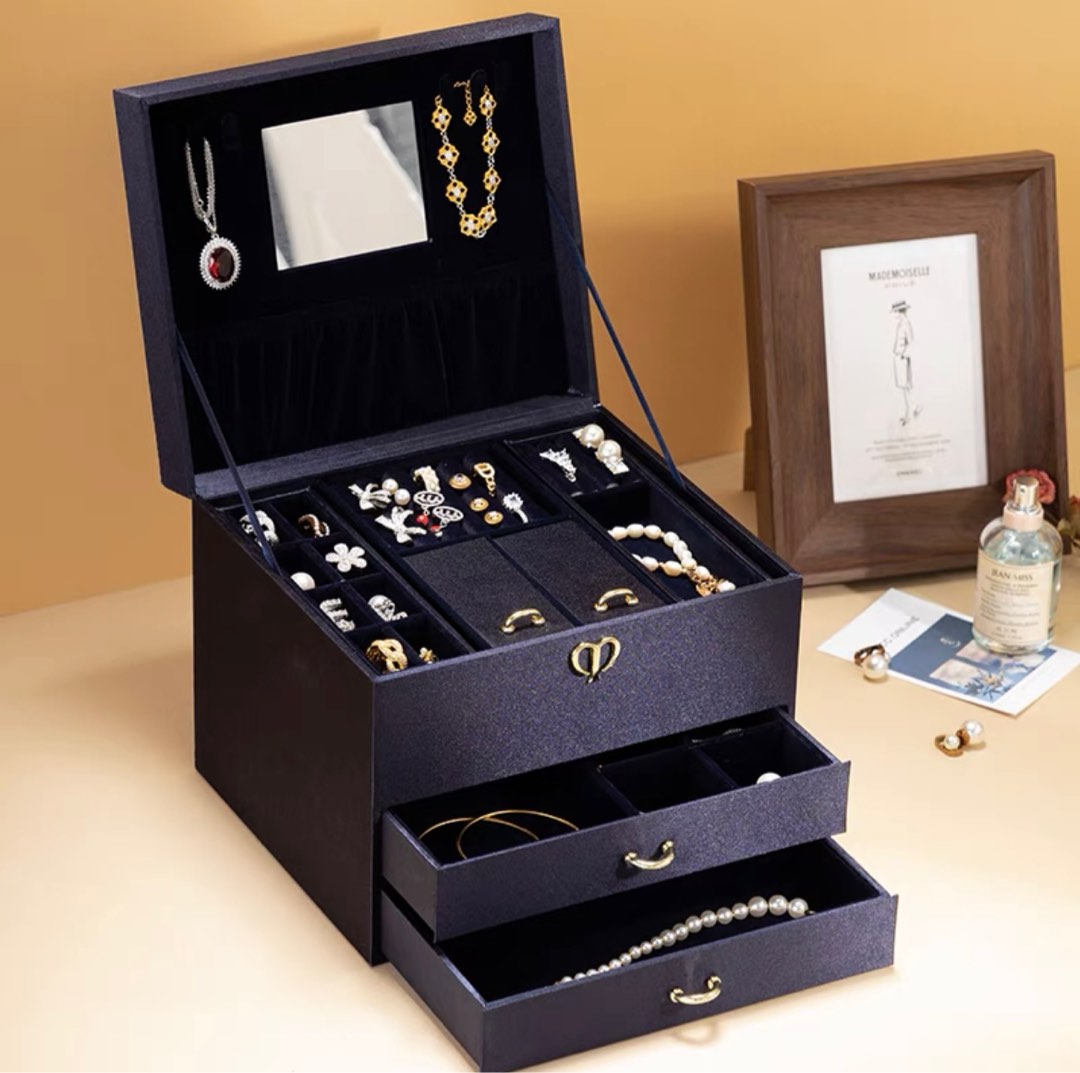 Jewellery Box, Women's Fashion, Jewelry & Organisers, Accessory holder ...