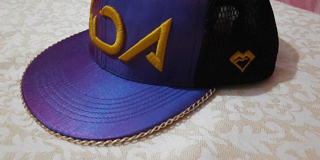 KDA Akali cap, Hobbies & Toys, Toys & Games on Carousell