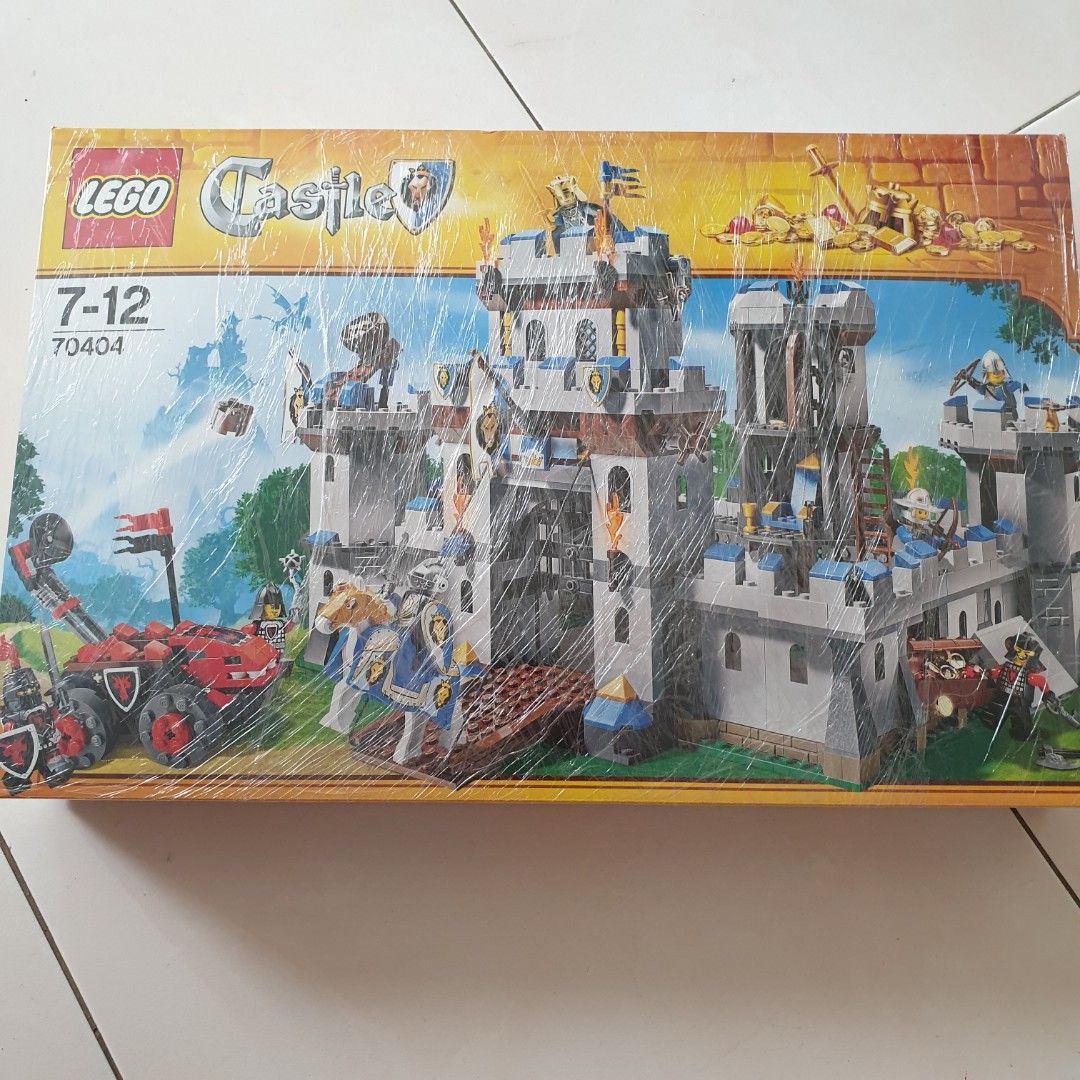 Lego Blue Lion Castle 70404, Hobbies & Toys, Toys & Games on Carousell