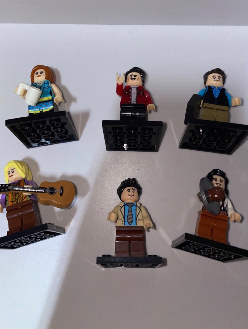 lego friends figurines, Hobbies & Toys, Toys & Games on Carousell