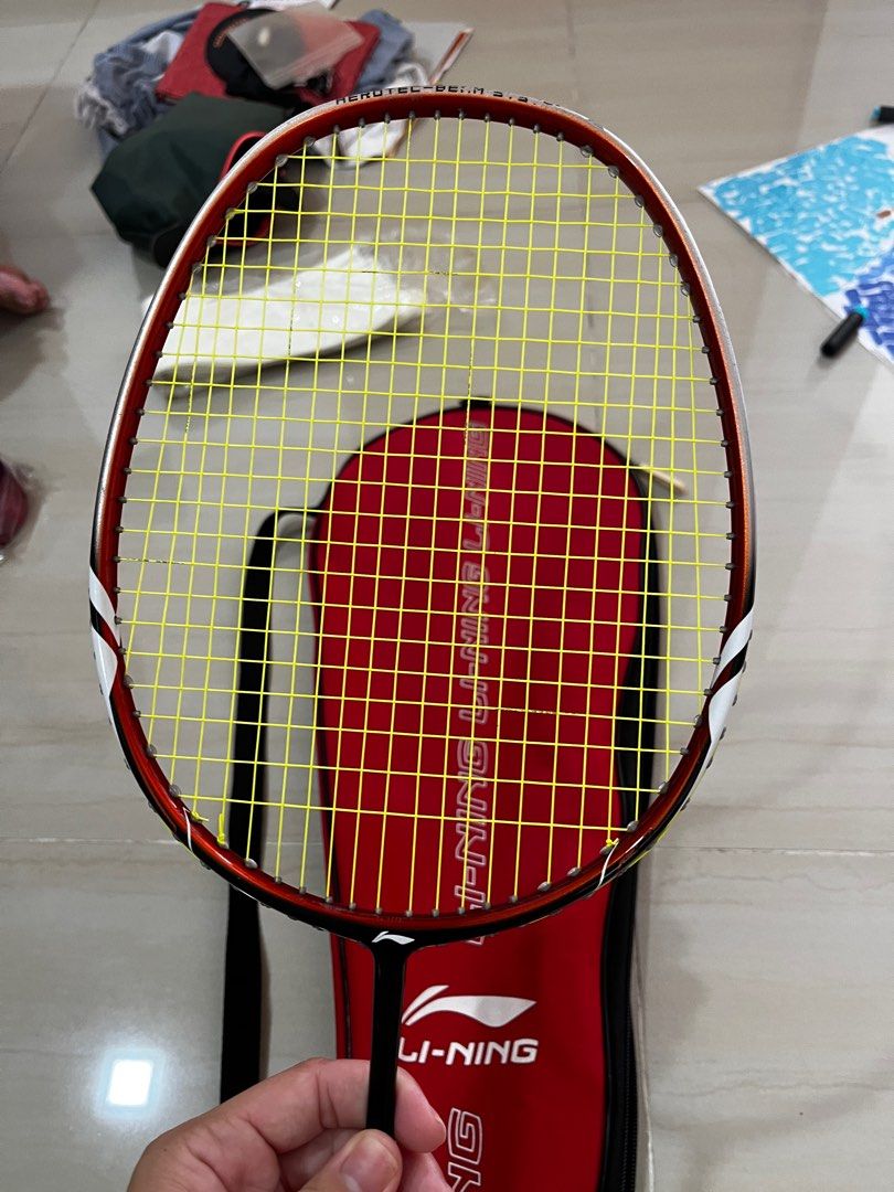 Li-ning badminton racket + shuttlecock, Sports Equipment, Sports ...