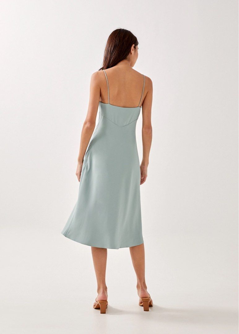 Love Bonito Ivrina Bias Cut Knot Twist Dress, Women's Fashion, Dresses ...