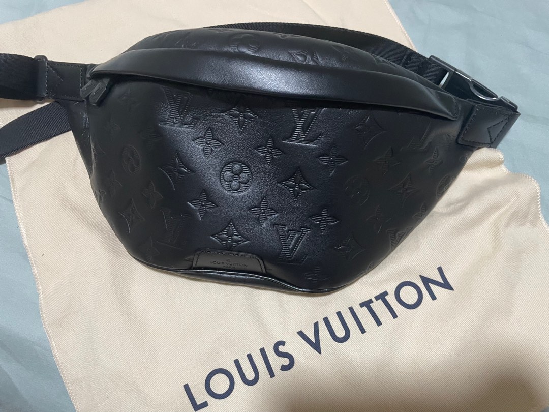 LV Discovery Bumbag Brand New, Men's Fashion, Bags, Belt bags, Clutches and Pouches on Carousell