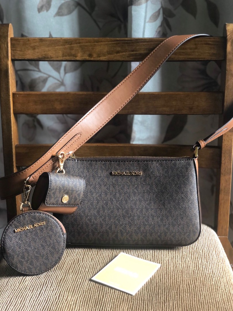 Michael Kors Jet Set tech crossbody bag, Luxury, Bags & Wallets on ...