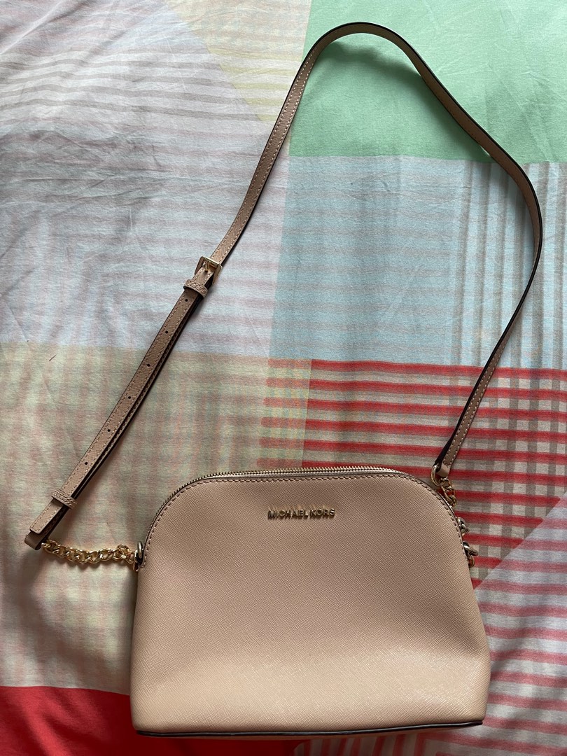 Michael Kors Sling Bag, Women's Fashion, Bags & Wallets, Cross-body ...