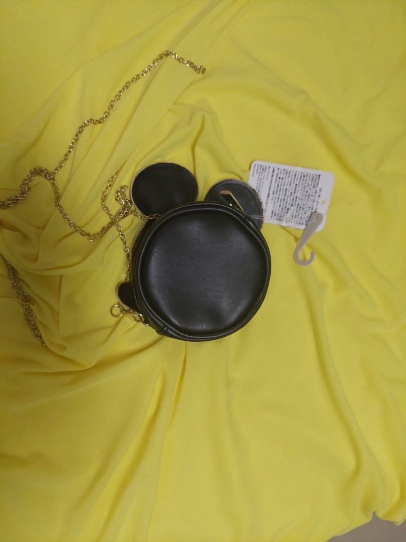 Mickey Mouse coin purse with detachable chain sling, Hobbies & Toys ...