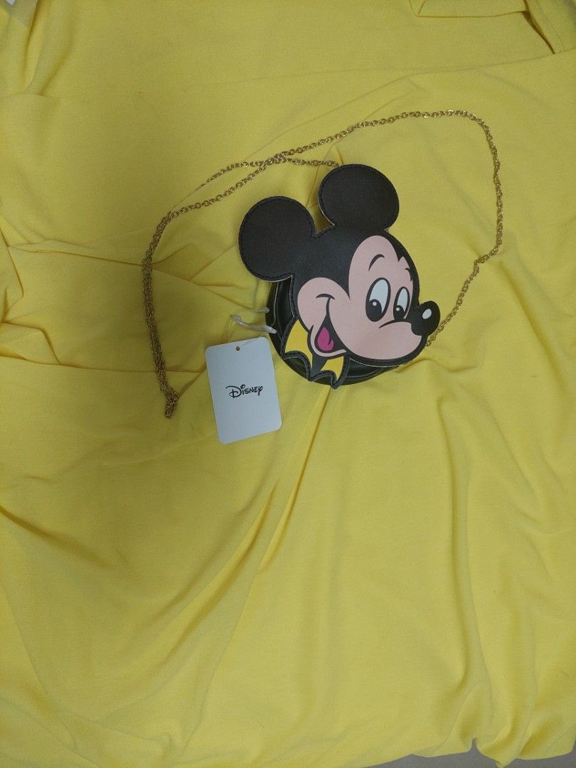 Mickey Mouse coin purse with detachable chain sling, Hobbies & Toys ...