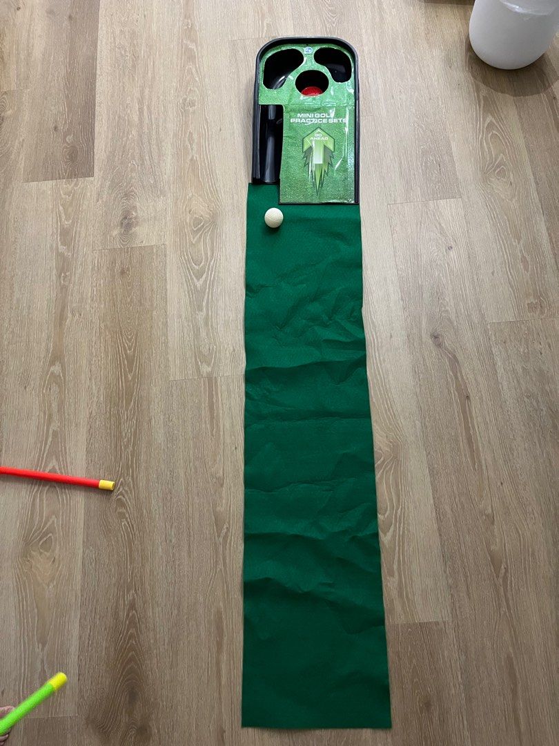Mini Golf Practice Sets, Hobbies & Toys, Toys & Games on Carousell