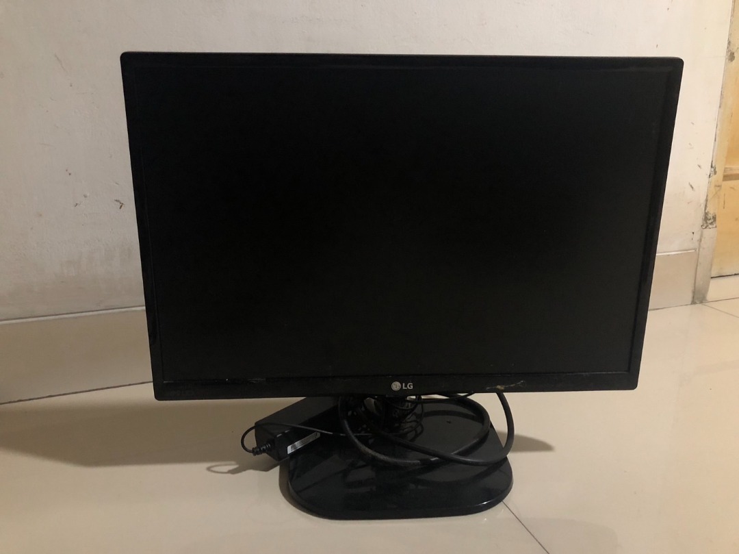 Monitor LG 20MP48A bekas, Elektronik, Komputer, Desktop di Carousell