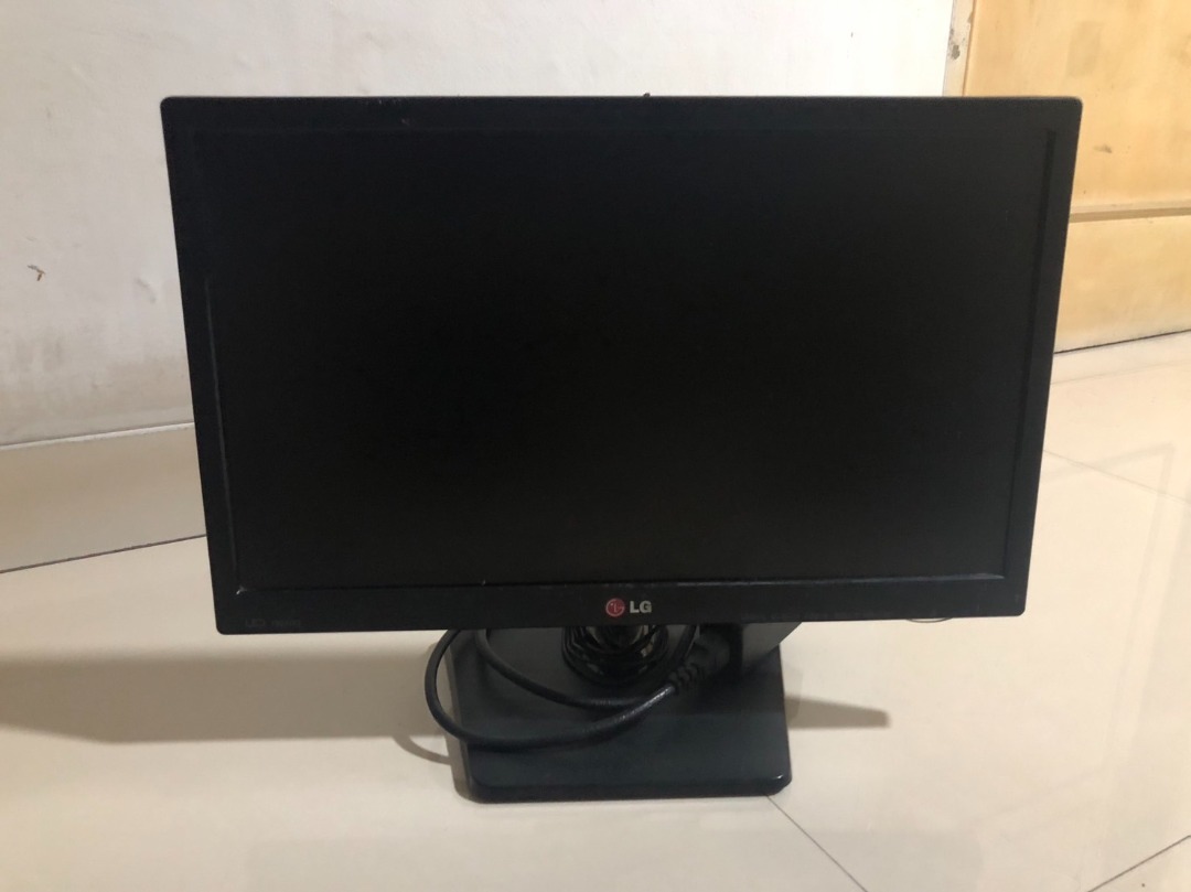 Monitor LG Flatron 19EN33S - B Bekas, Elektronik, Komputer, Desktop di ...