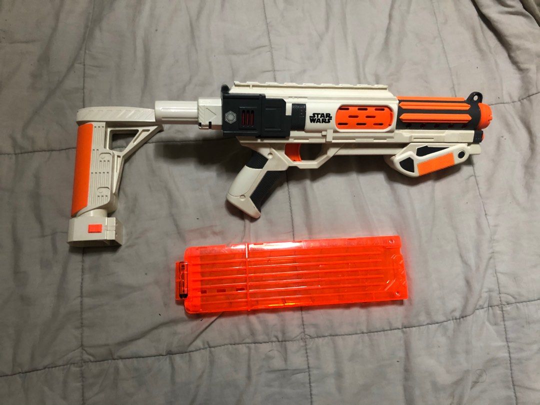 Nerf Star Wars First Order Stormtrooper Deluxe Blaster, Hobbies & Toys ...