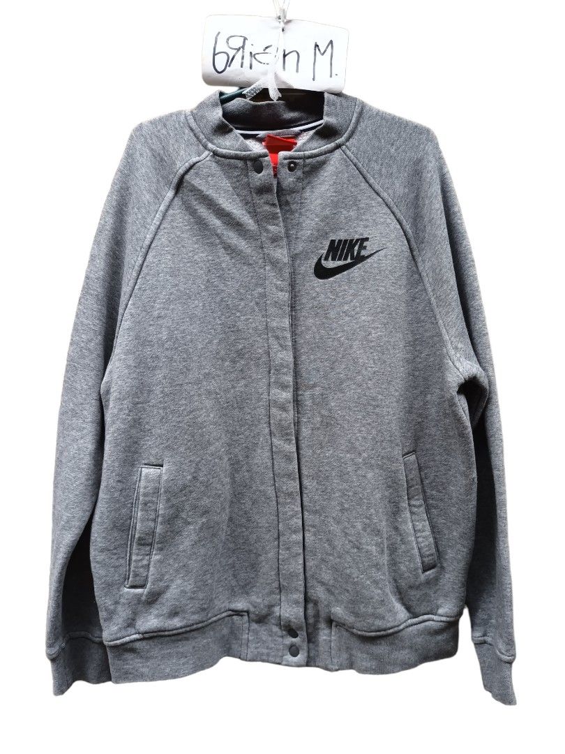 Nike Varsity jacket, Women's Fashion, Coats, Jackets and Outerwear on ...