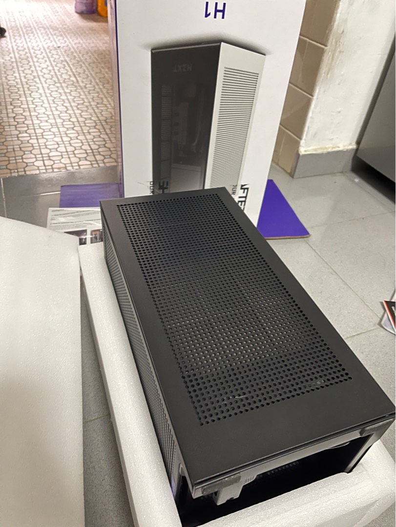 nzxt h1 case v1 with 650psu + 140mm aio, Computers & Tech, Parts ...