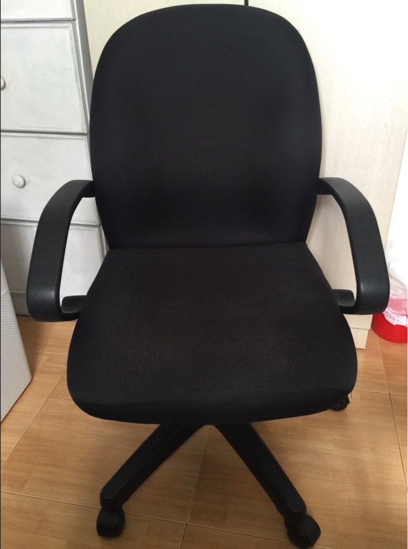 Office Chair computer study arm chair Black, Furniture & Home Living ...