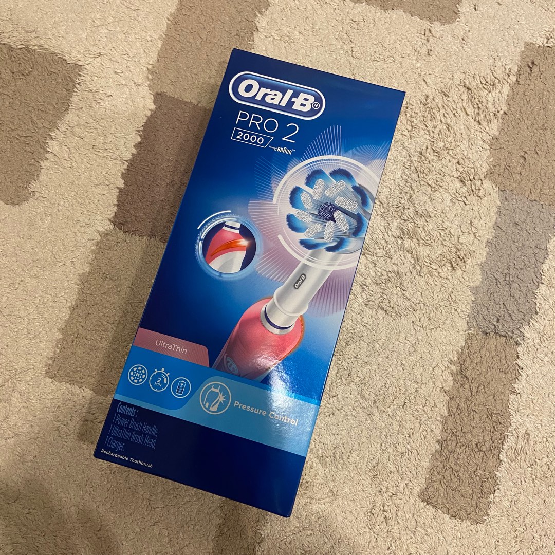 Oral-B Pro 2 2000 Electric Toothbrush, Beauty & Personal Care, Oral Care on Carousell