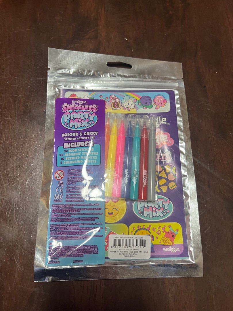 ORIGINAL SMIGGLE COLOR AND CARRY SCENTED ACTIVITY SET, Hobbies & Toys ...