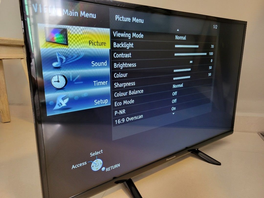 Panasonic 32 inch TV, TV & Home Appliances, TV & Entertainment, TV on ...