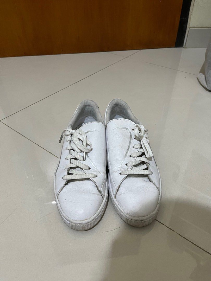 puma shoes (putih), Fesyen Wanita, Sepatu di Carousell