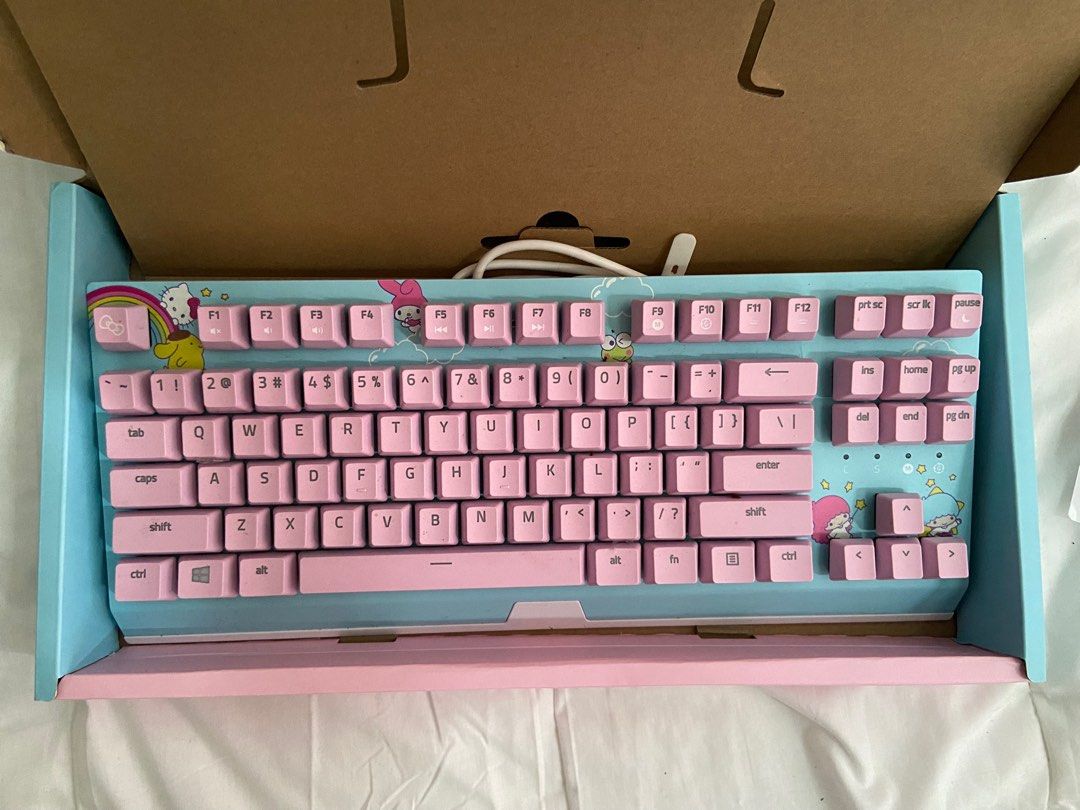 Razer x Sanrio Mechanical Keyboard (Blackwidow X TENKEYLESS), Computers ...