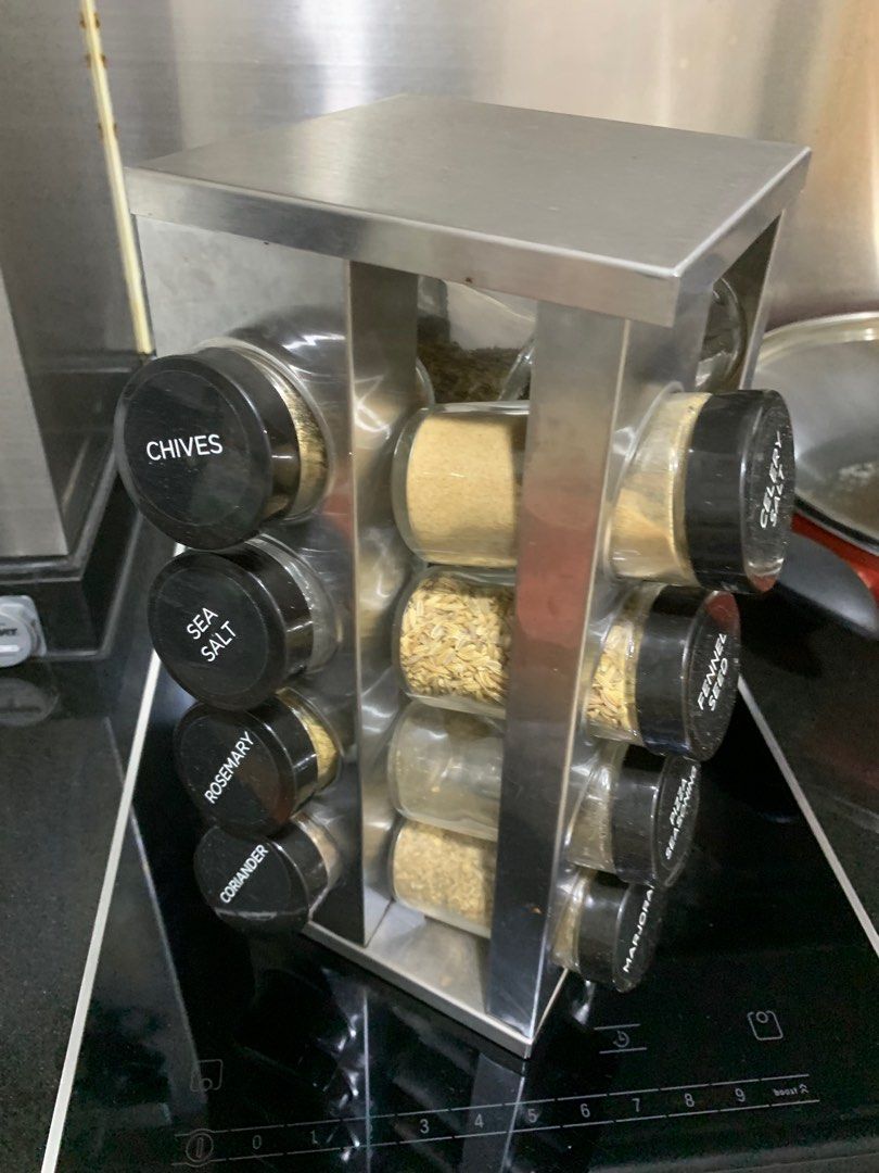 Rotating Spice rack with names (16 different spices), Furniture & Home ...