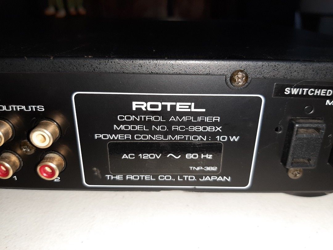 Rotel RC-980BX Preamp, Audio, Soundbars, Speakers & Amplifiers on Carousell