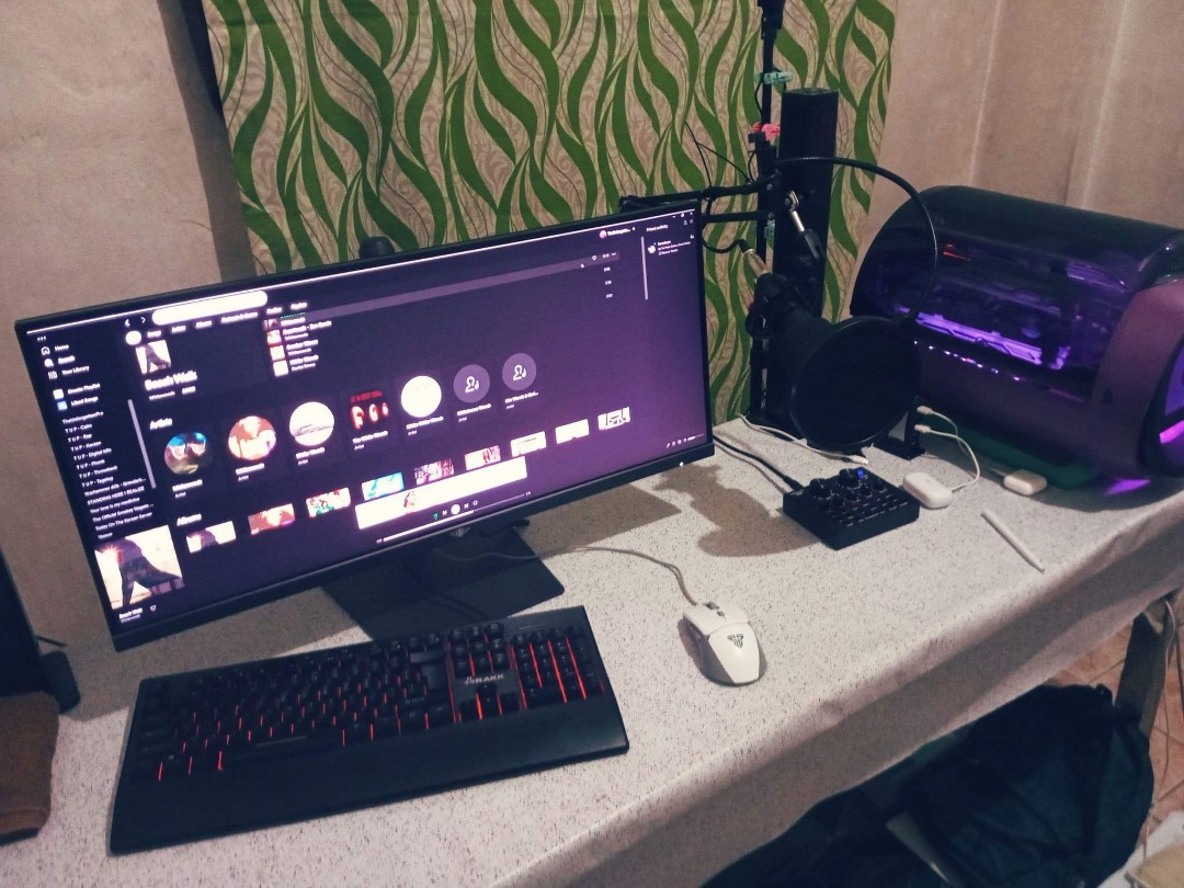 SANC ULTRAWIDE 2K 200MHZ MONITOR FOR SALE (READ FIRST!!!), Computers ...