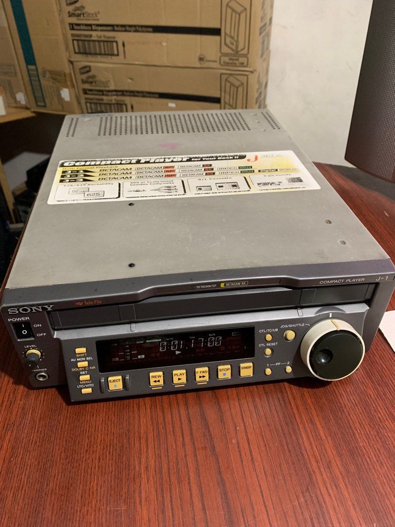 Sony Betacam SP Compact Player J-1, TV & Home Appliances, TV ...