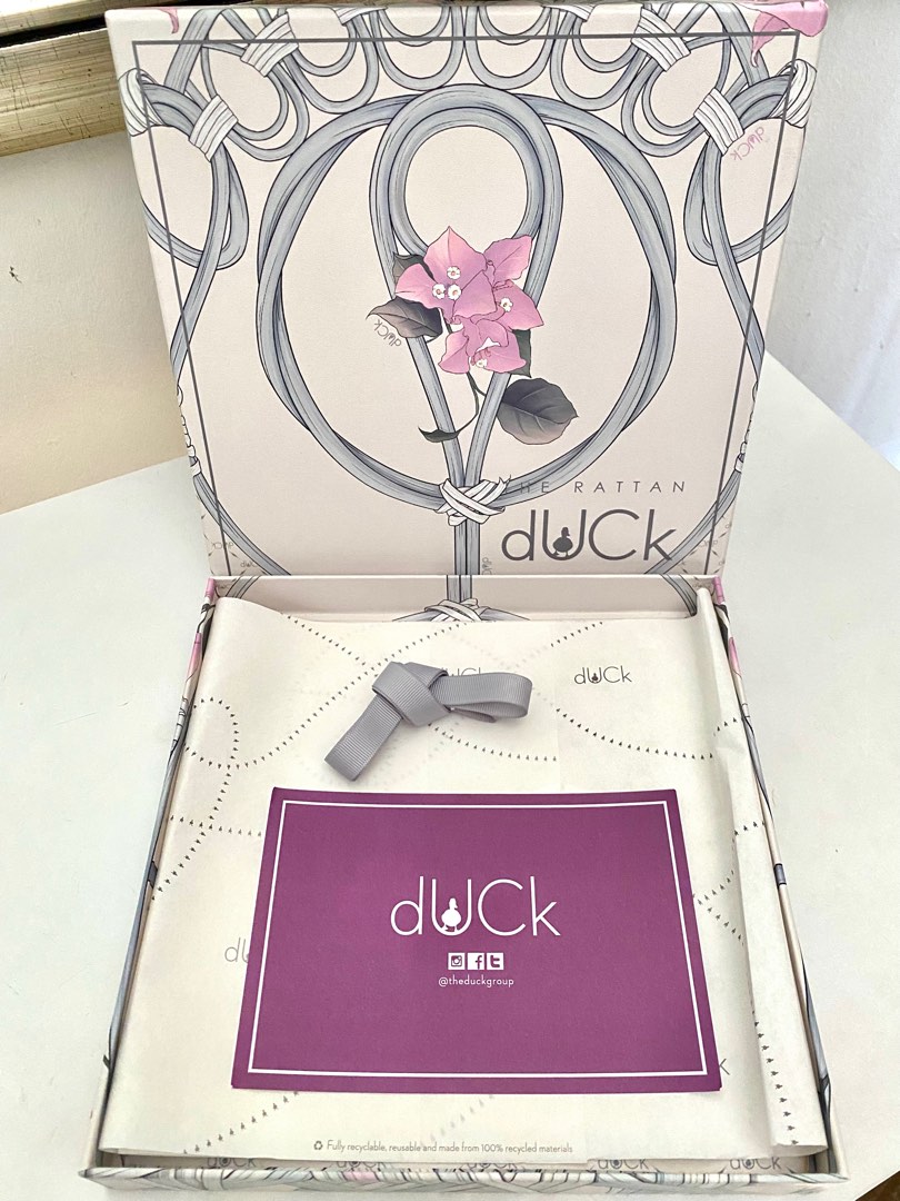the Rattan dUCk zahara box only, Women's Fashion, Muslimah Fashion ...